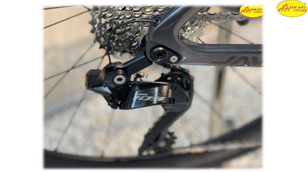 Xe đạp đua Java Vesuvio R7170 Di2